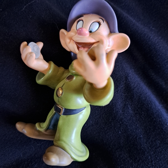 Disney | Accents | Wdcc Snow White And The Seven Dwarfs Dopey 65th ...